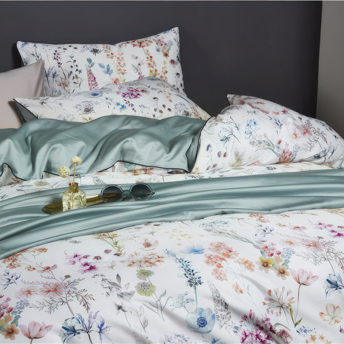 Spring Flowers - Bedding Set